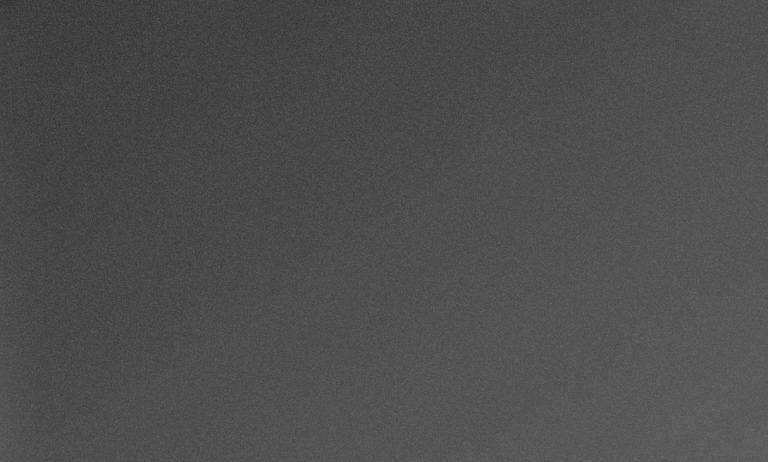 MTAL36 - Stratimétal Brillant teinté gris fumé 10/10e - Hubler